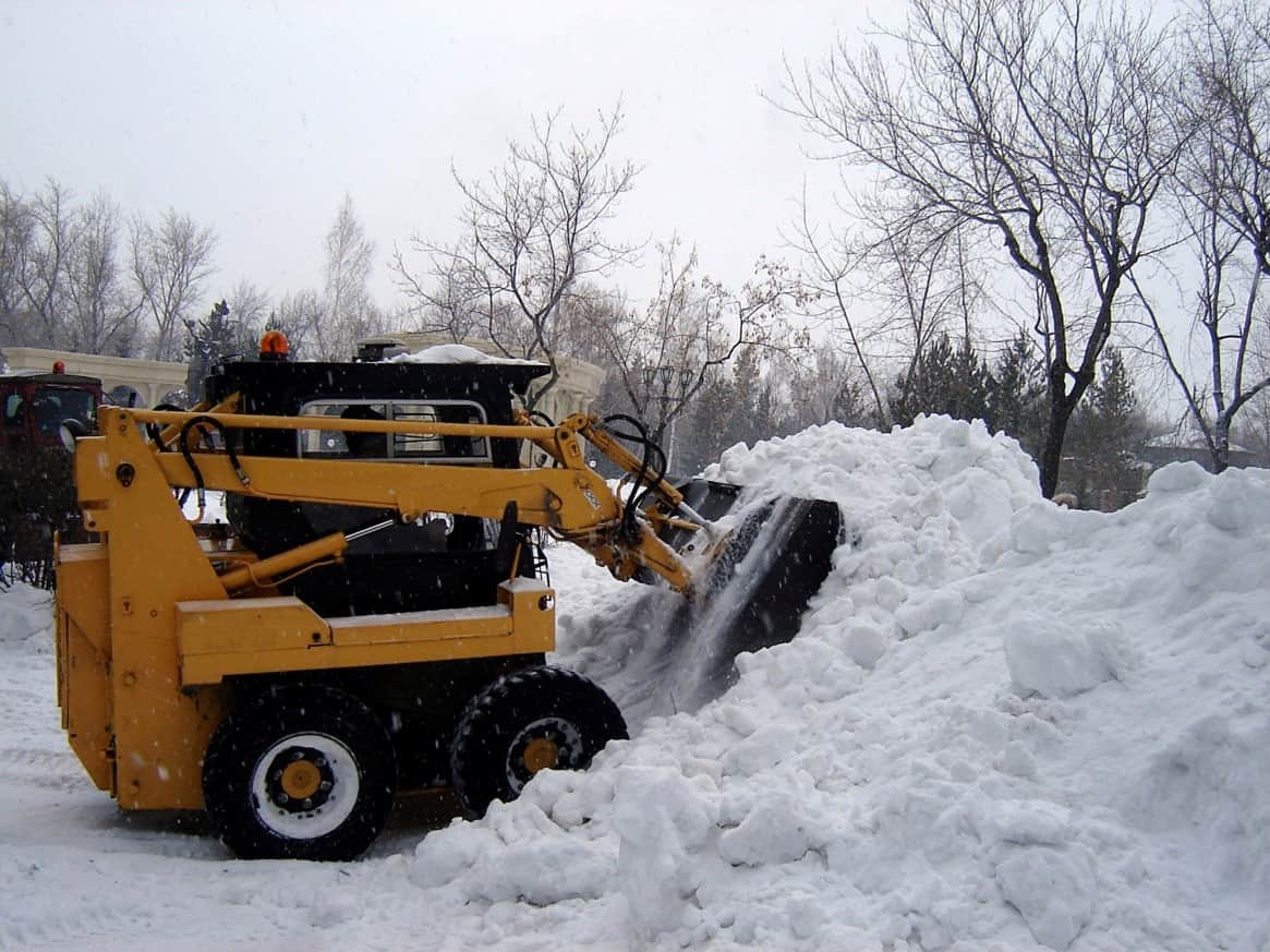 What to Look for When Choosing a Snow Removal Company | ArborCare®